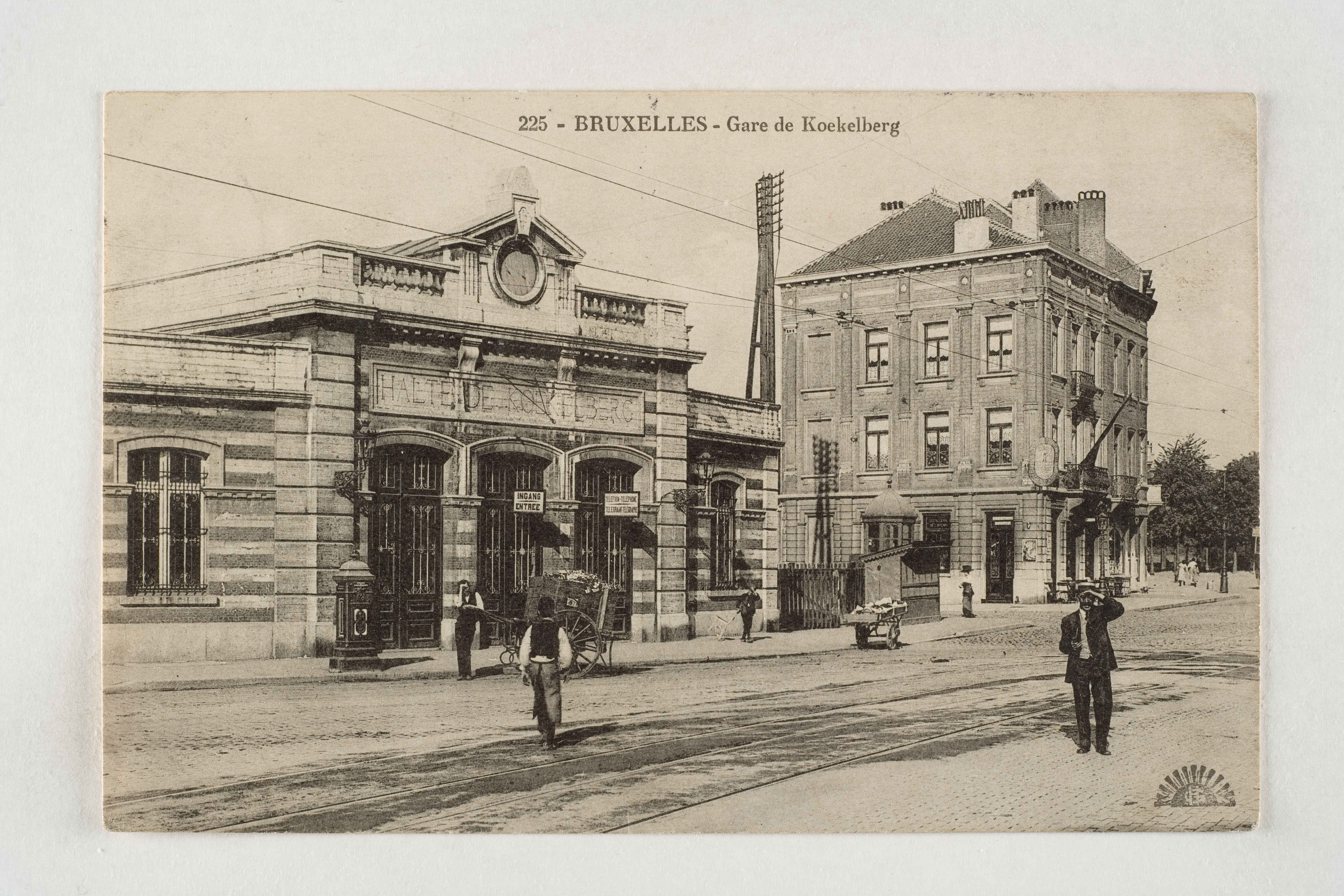 Place Eugène Simonis – Inventaire du patrimoine architectural
